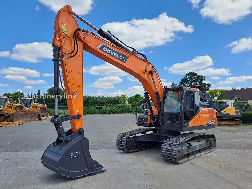 Novi Develon DX225LC-7M (UNUSED - Multiple Units Available) bager guseničar
