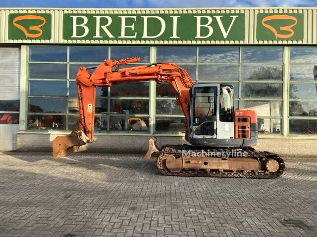 Hitachi EX 135 UR-5 bager guseničar