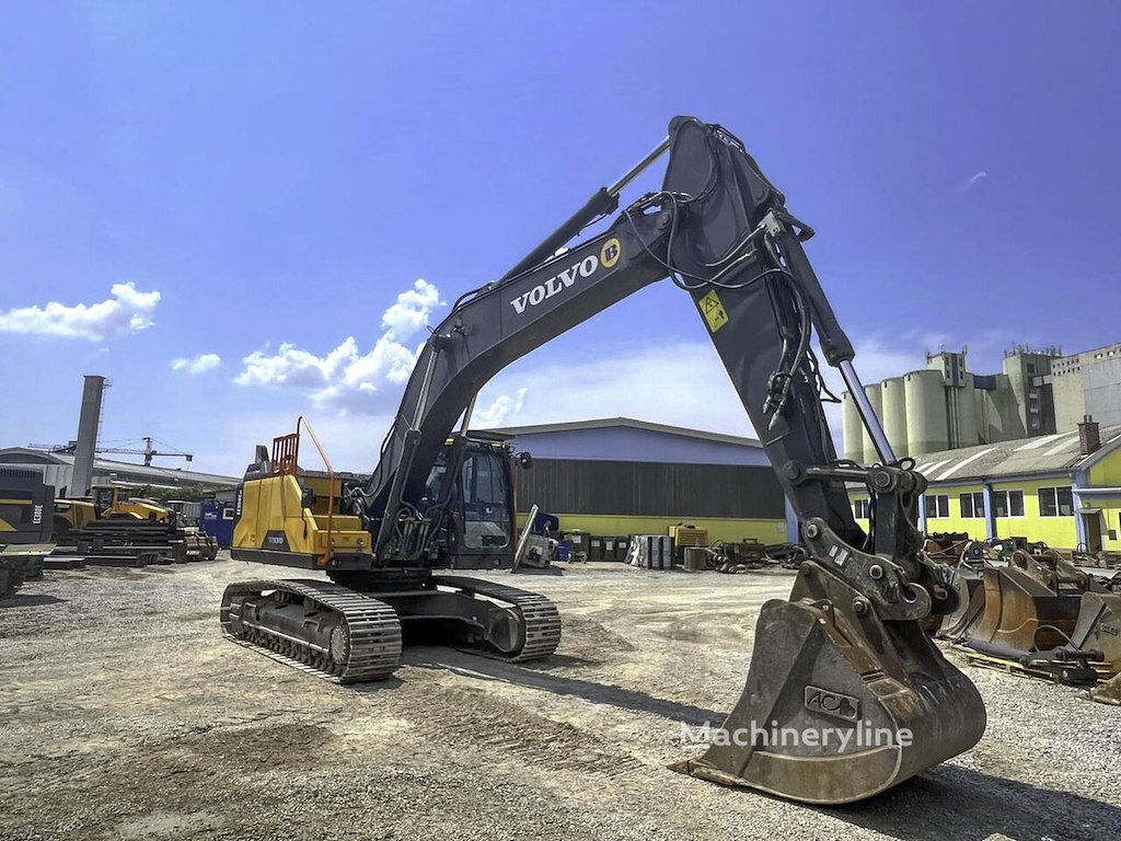 Volvo EC300ENL bager guseničar