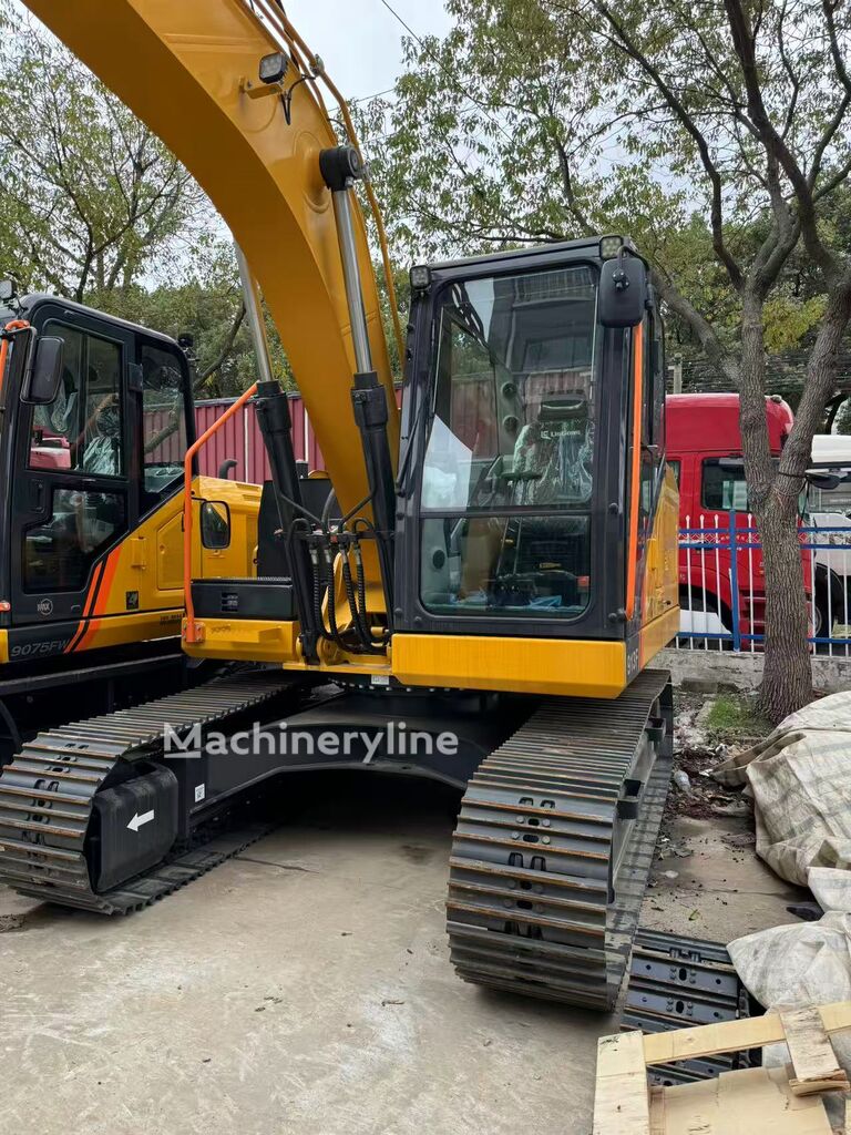 Novi LiuGong 913FG4 bager guseničar