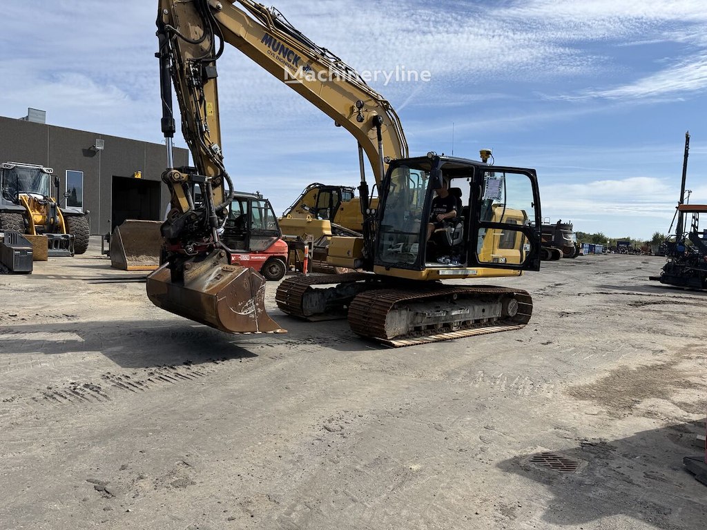 Caterpillar 313GC bager guseničar