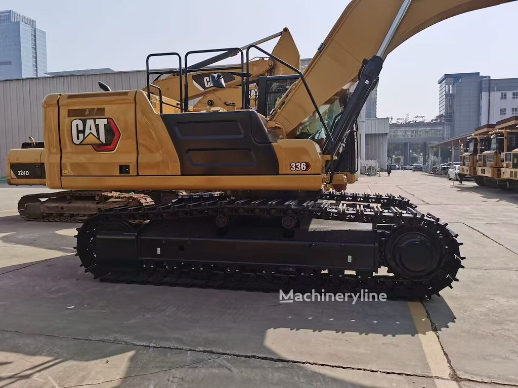Novi Caterpillar 336 bager guseničar
