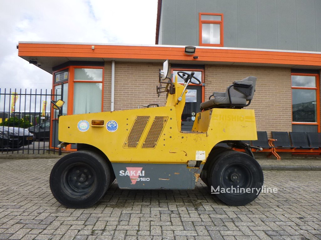 Sakai TS160 pneumatski valjak
