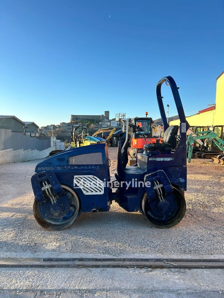 BOMAG BW 120 AD-4 mali valjak