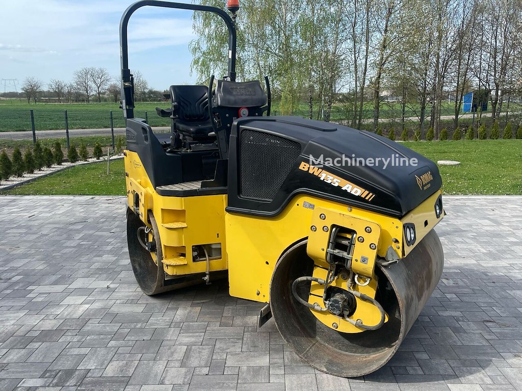 BOMAG BW135 mali valjak