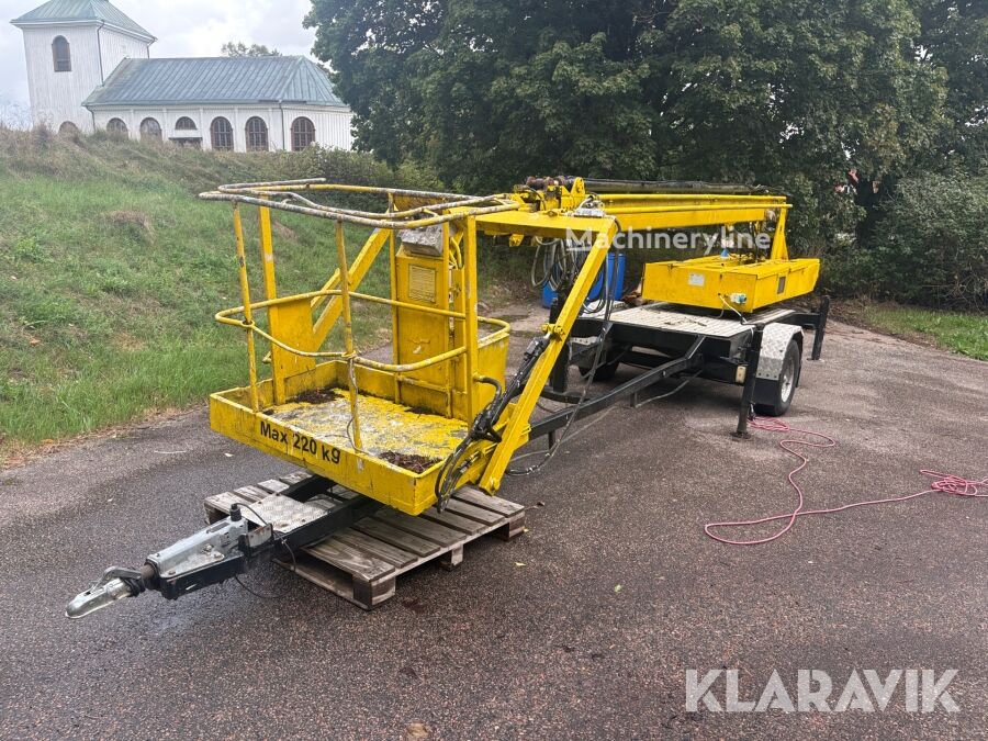 Prodaje se Sunett 2000Z teleskopsku dizalicu na aukciji