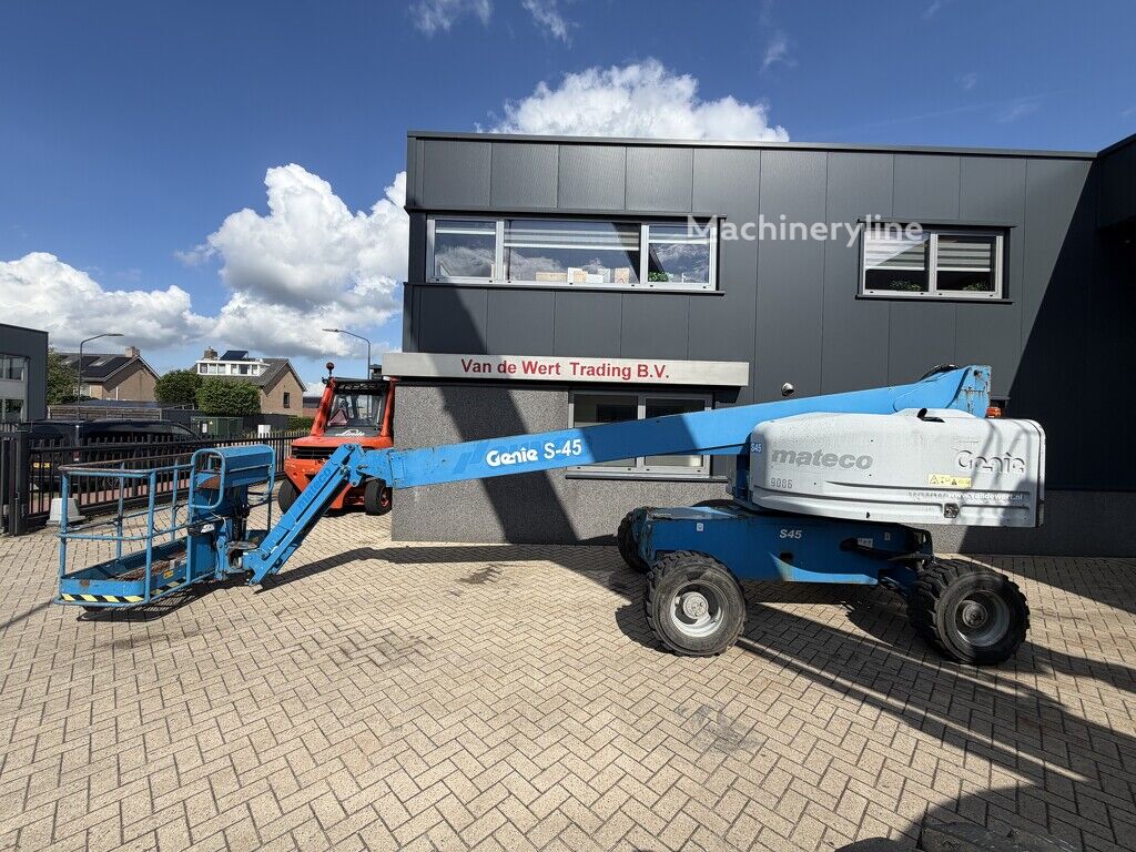 Genie S-45 Telescoop hoogwerker / boomlift 4x4 DEUTZ DIESEL 5532uur 1 hidraulična zglobna platforma