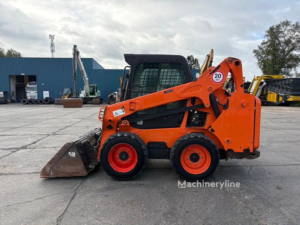 Bobcat S530 mini utovarivač