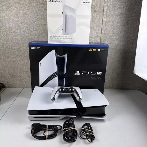 ПОТПУНО НОВА ОРИГИНАЛНА SONY PLAYSTATION PS5 PRO/ NINTENDO SWITCH 2 КОНЗОЛА ЗА ИГРУ/ SONY PS5 SLIM