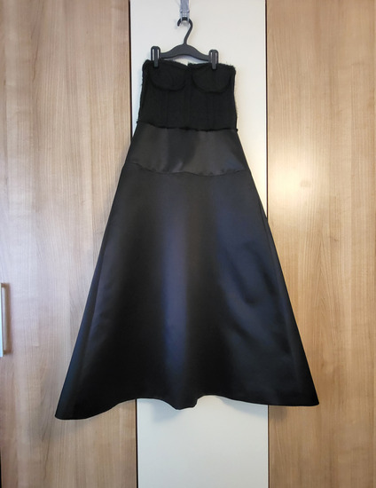 Zara haljina %%% 3000 din