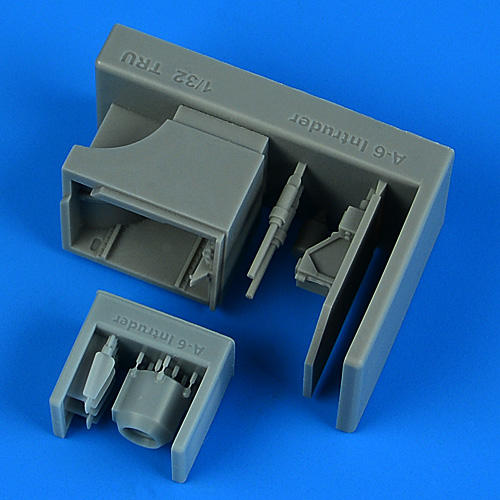 NEW! Quickboost 32371 Grumman A-6 Intruder - RAT Engine (for Trumpeter Kits)