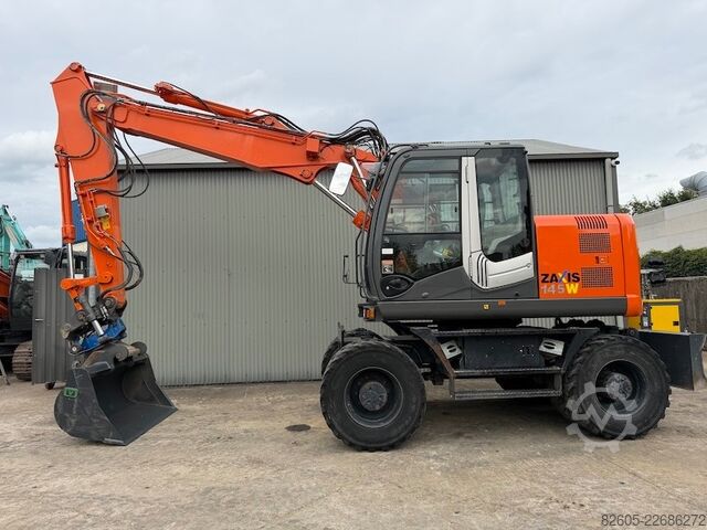 Bager na točkovima
Hitachi ZX 145 W-3