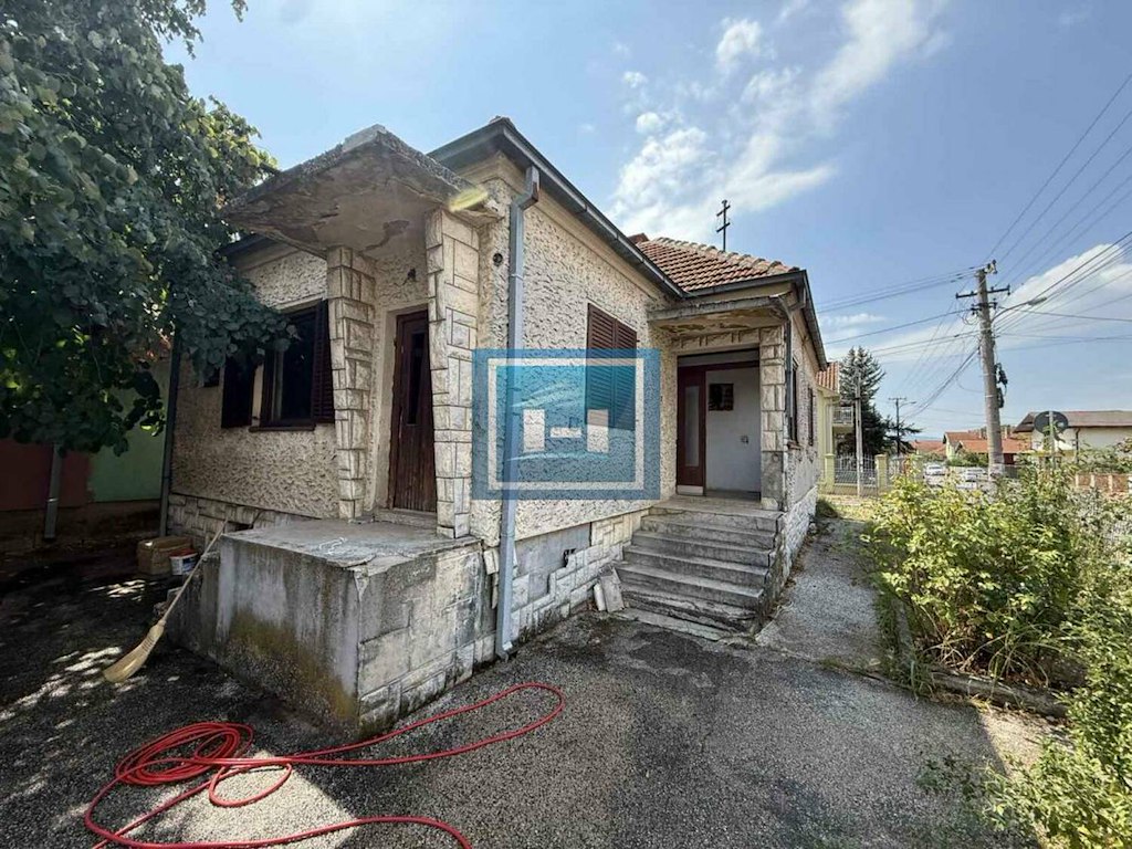 Kuća, Paraćin | Prodaja · 185m² · 50.000€