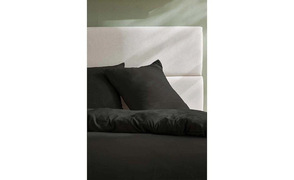 Posteljina Chantilly 200x200cm crna