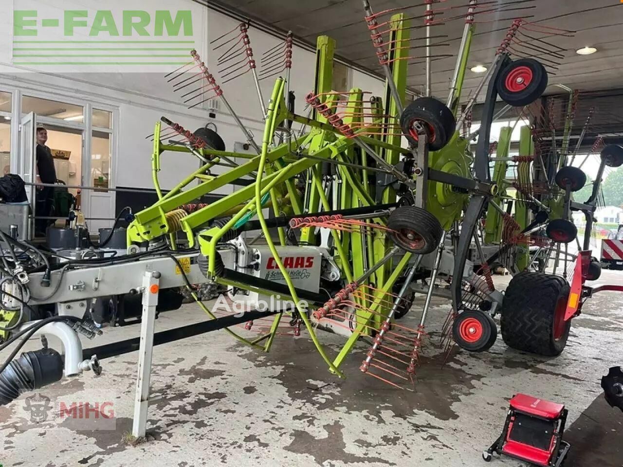 Claas liner 4000 sakupljač sena
