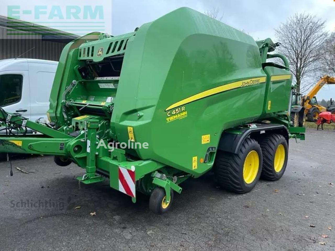 John Deere c451r balirka za četvrtaste bale