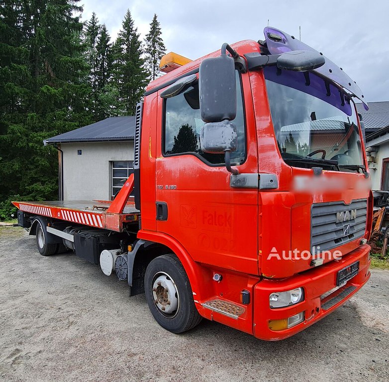 MAN 8.180 *PLATFORM OMAZ *3.6t WINCH *LOW KM šlep auto