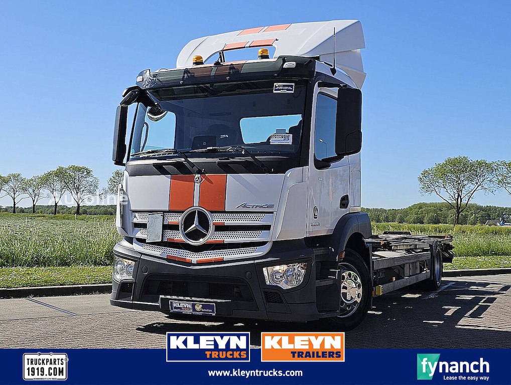 Mercedes-Benz ACTROS 1832 GÖBEL SCHNELLIFTER vozilo za prevoz kontejnera