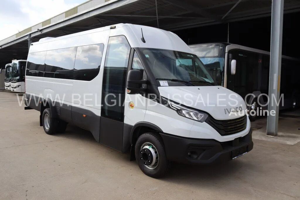 Novi IVECO Daily line / Vendor / A65C18 / Airco / Automatic / Electric door putnički minibus