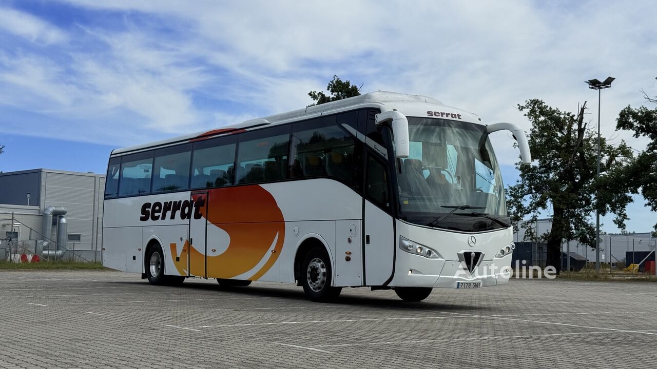 Mercedes-Benz O-series turistički autobus