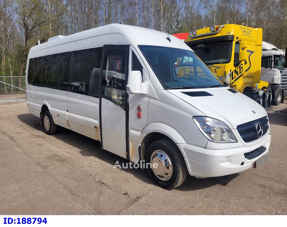 Mercedes-Benz Sprinter 518 turistički autobus