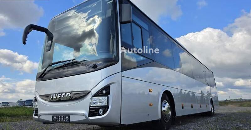 IVECO CROSSWAY PAX 61/12 prigradski autobus