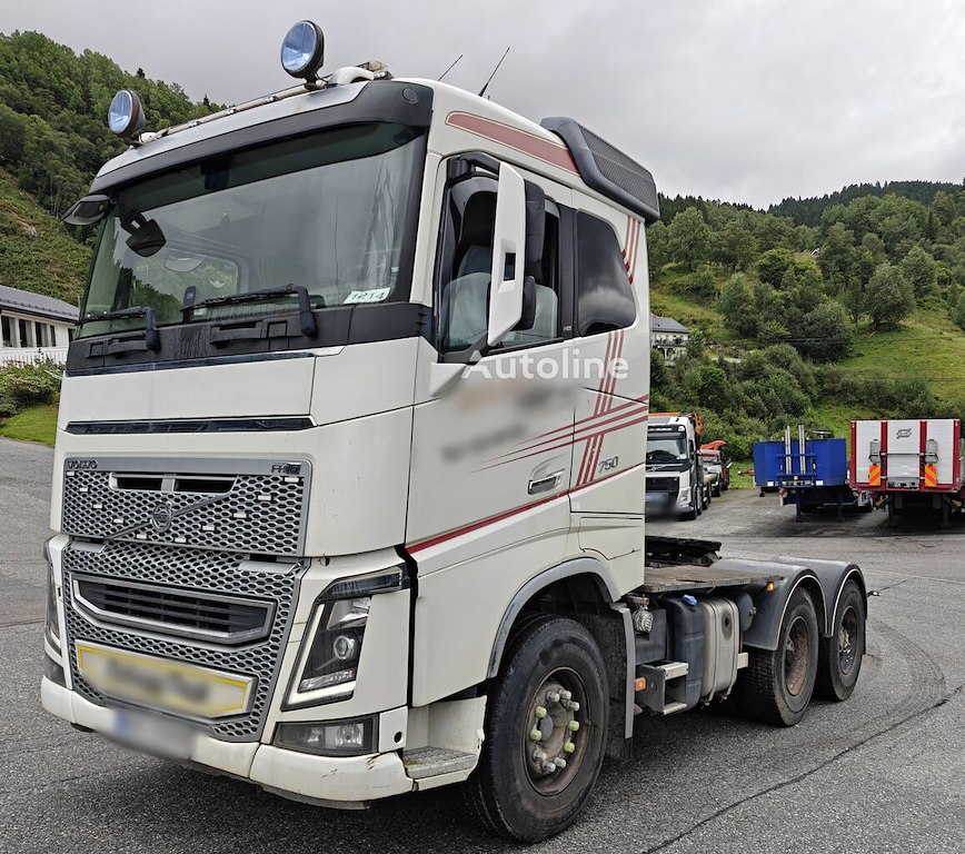 Volvo FH16 750 *6x4 *HEAVY DUTY *GCW 100ton *HYDRAULICS *RETARDER tegljač