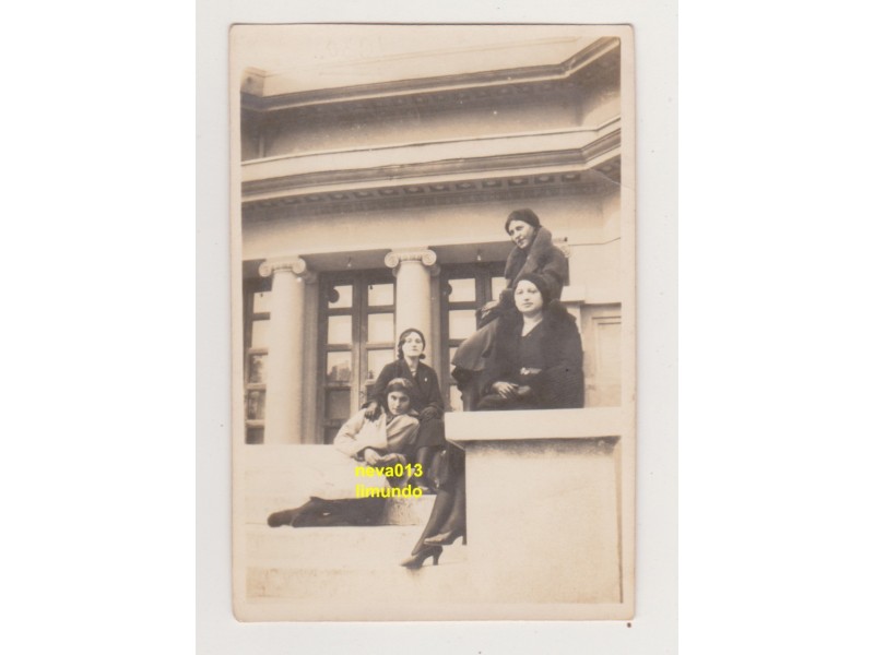 Stara FOTOGRAFIJA - kraljevina,devojke,Beograd 1930g.
