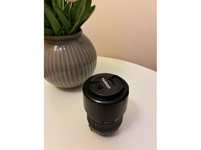Objektiv Tamron 70-300mm