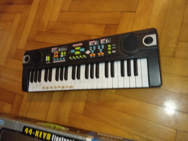 Sintisajzer Canto