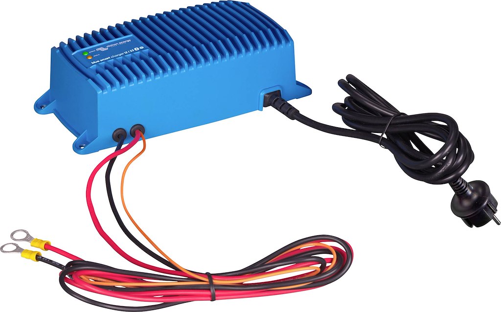Victron Energy IP67 punjač olovnih akumulatora 12 V 25 A 14,7 V 2 kanala