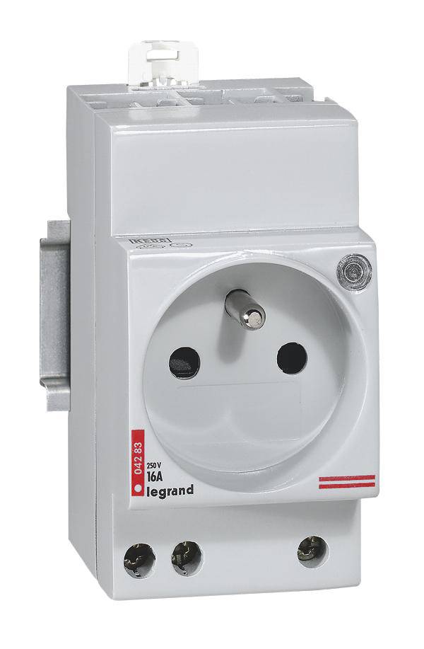 Legrand 004283 razvodna utičnica F 16 A 250 V