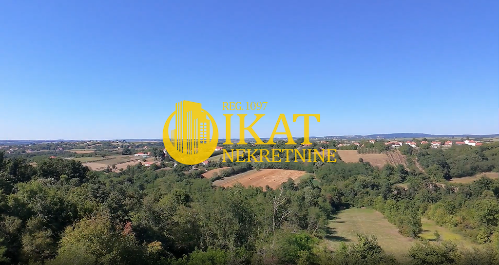 Hitna prodaja, veliki potencijal placa 1.3 ha u urbanizovanom delu sela Slatina kod Sopota ID#5363
117.000 €