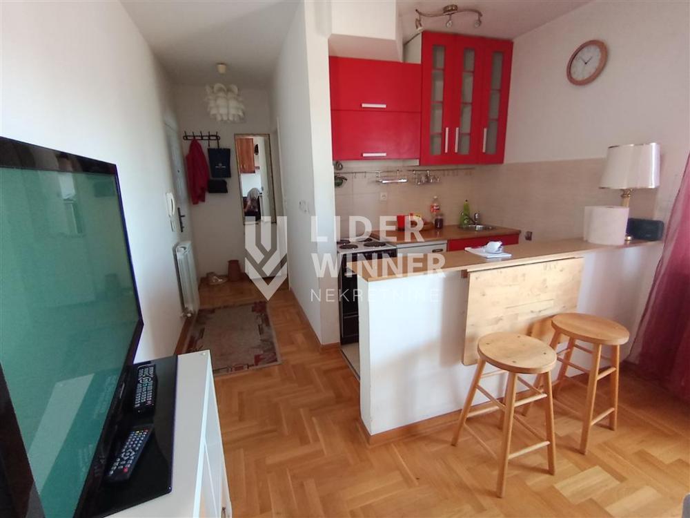 Garsonjera na odličnoj lokaciji ID#3247
650 €