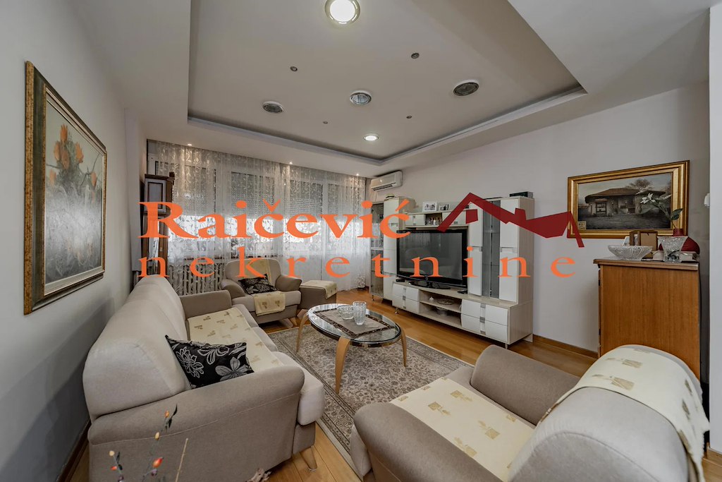 Kuća na prodaju, Braće Jerković, Beograd, 250m², 500.000 €