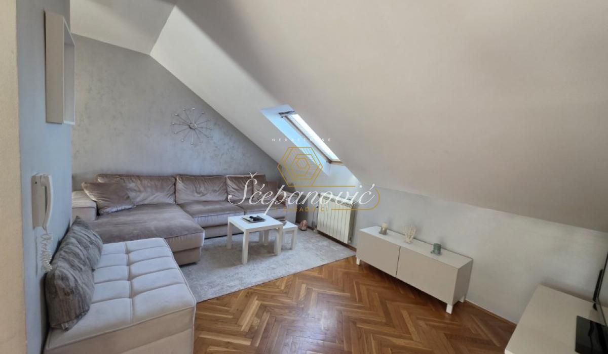 Trosoban stan na prodaju, Sajmište, Novi Sad, 55m², 170.000 €