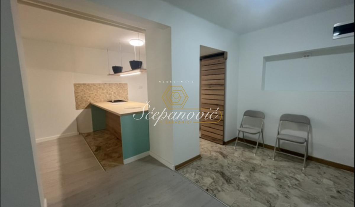 Dvosoban stan na prodaju, Centar, Novi Sad, 37m², 107.300 €