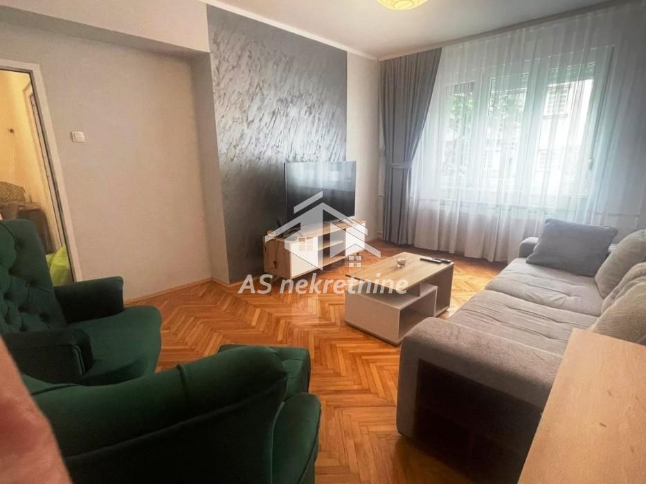 Trosoban stan za izdavanje, Balkanska, Beograd, 60m², 1.250 €/mes