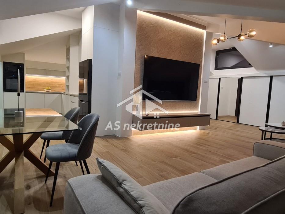 Trosoban stan za izdavanje, Dedinje, Beograd, 360m², 2. sprat, 2.500 €/mes