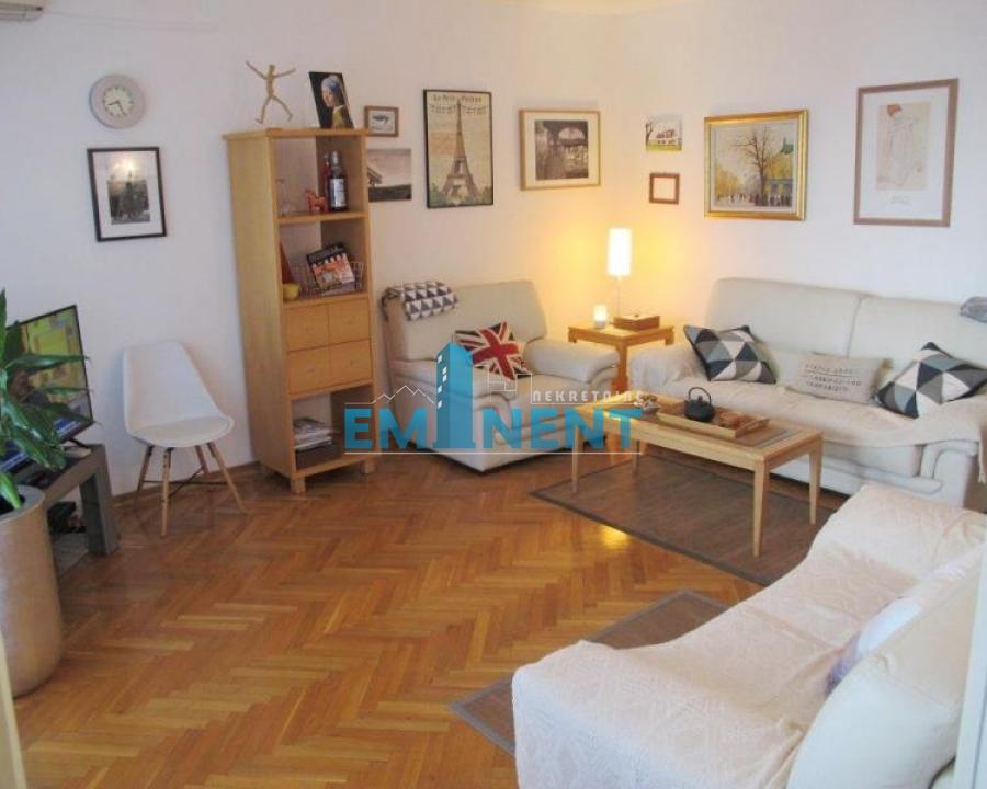 Trosoban stan za izdavanje, Dedinje, Beograd, 90m², 1.300 €/mes