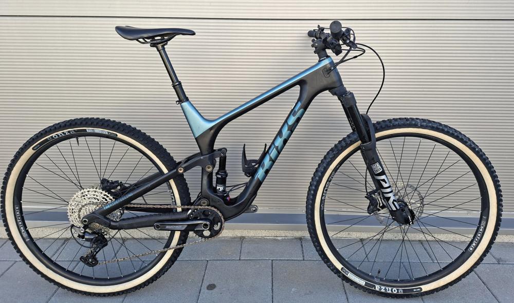Bixs Peak 240