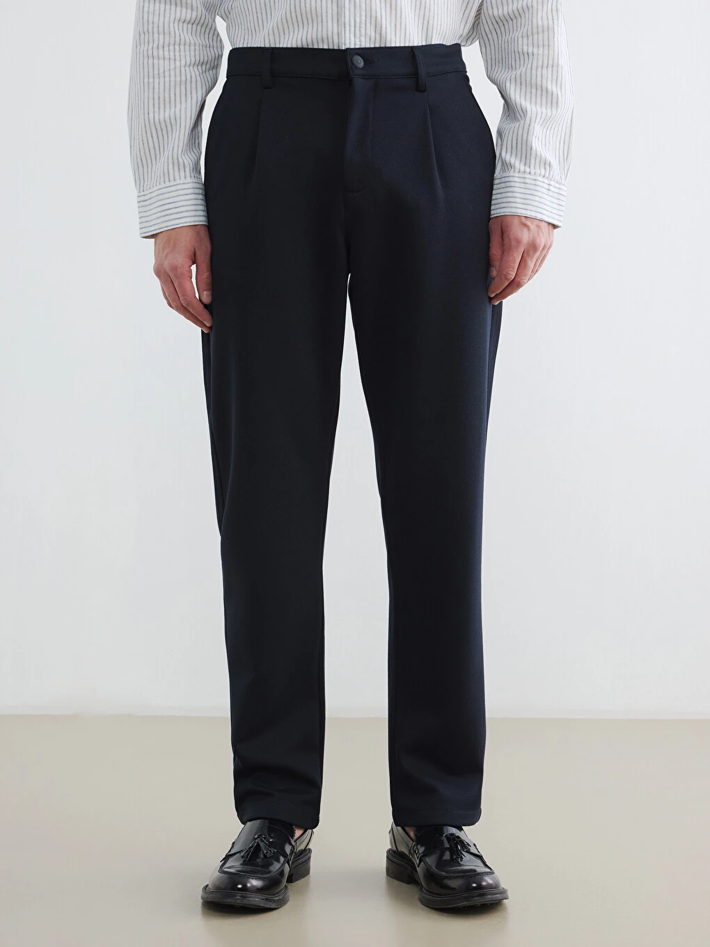 LCW Vision Slim Fit Muške Plisirane Pantalone