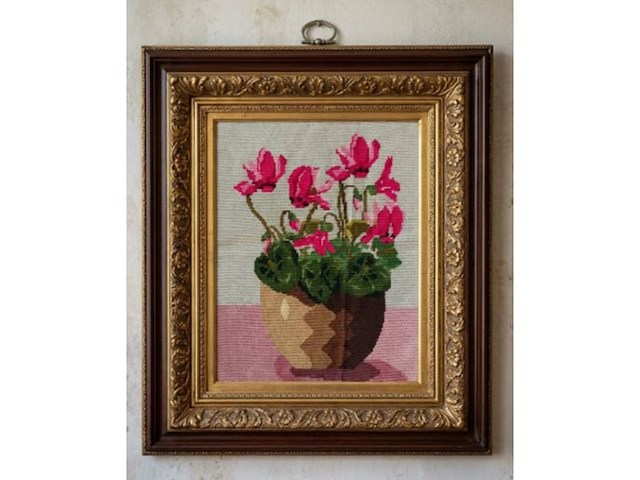 Goblen `Ciklame` iz 70-ih (37x28 cm) – Nov, po šemi  Na