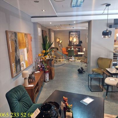 Stari Grad, Trg Nikole Pašića - Dečanska 420m2