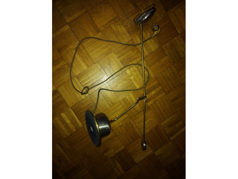 Lampa sa slike