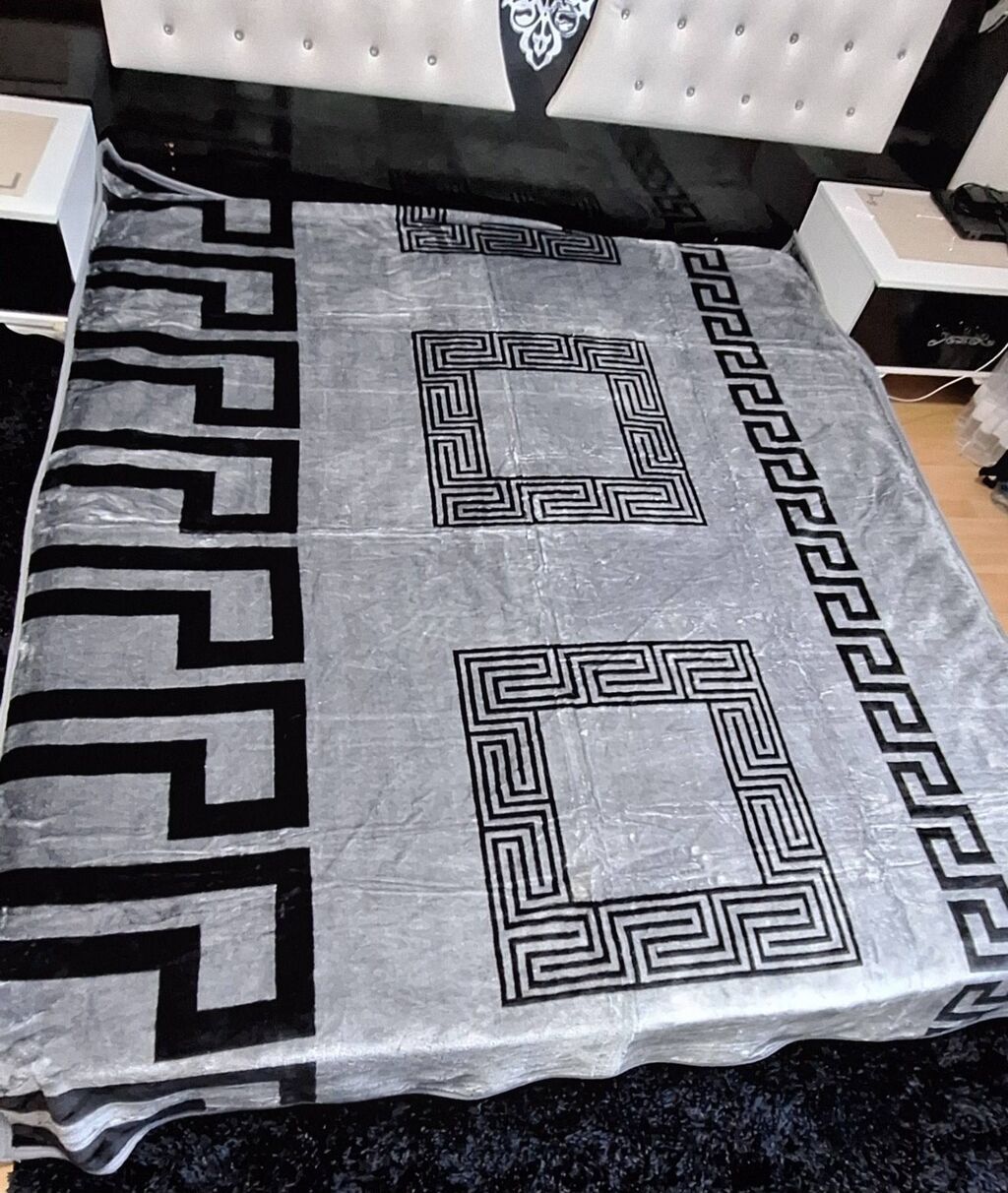 Ćebe za francuski ambasador 240x200 3200din