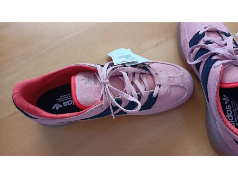 nove original Adidas patike HANDBALL SPEZIAL ST