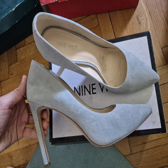 NINE WEST BEBI PLAVE SALONKE OD VELURA 41