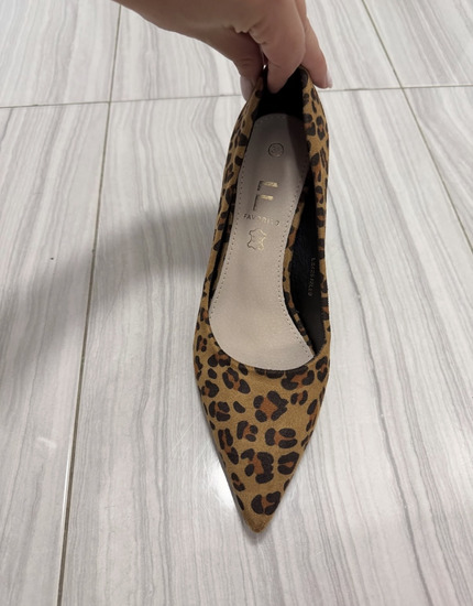 Nove stikle