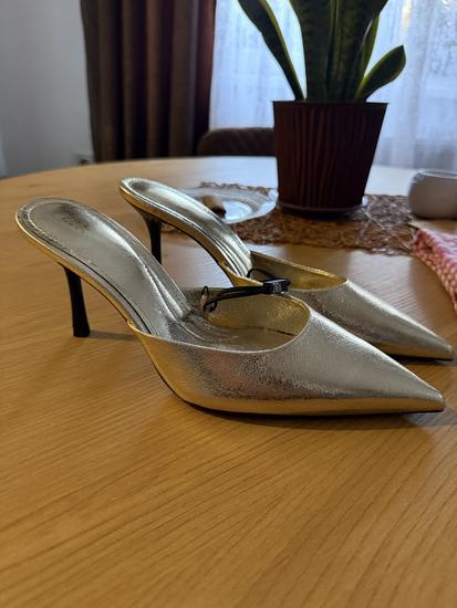 Zara papuce salonke